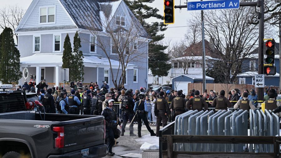 Shooting reported in Minneapolis amid immigration crackdown